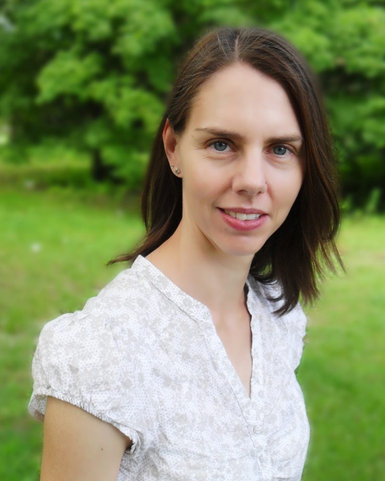 Claudia Hurst – Allgemeine Verwaltung – Heinrich-Hertz-Schule Karlsruhe